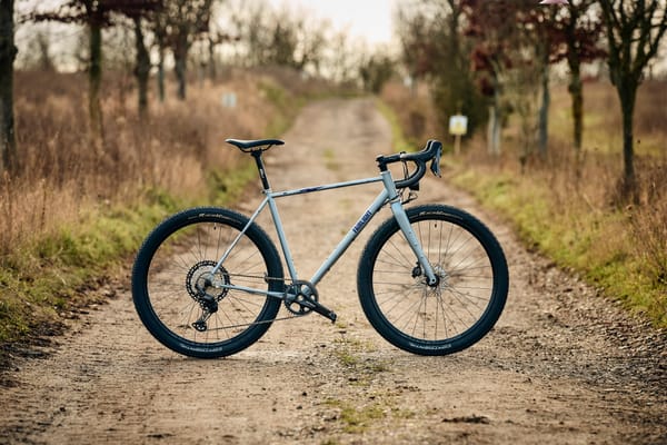 Fairlight’s Dynamic Duo: The Secan 3.0 and Cempa 3.0 Fork Deliver ...